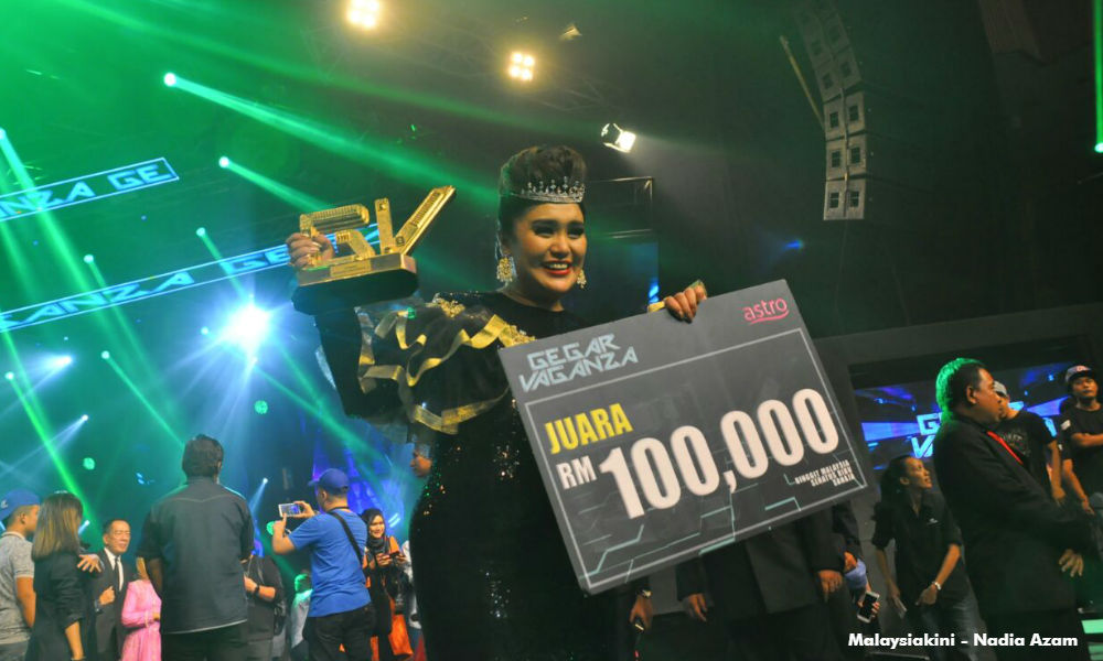 Azharina bakal muncul dengan album 'live'