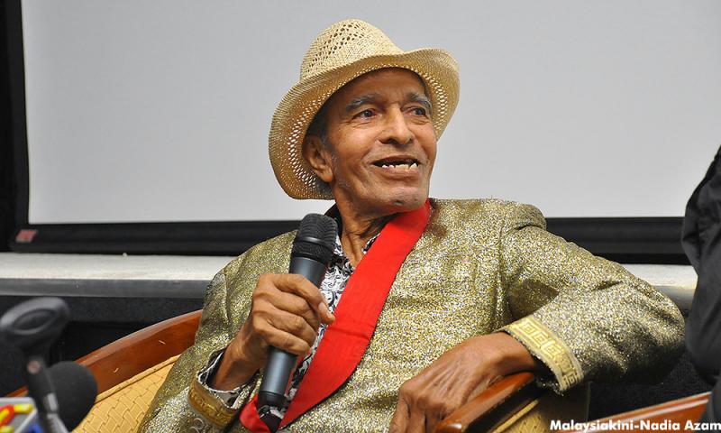 Mat Sentol terima Anugerah Kehormat Permata Dunia dari MMU