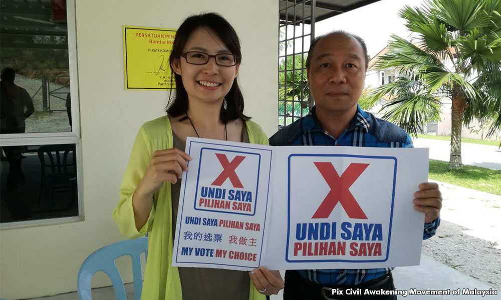 Blind loyalty to parties encourages dictatorship, voters told