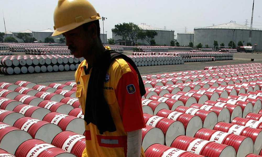 Oil price collapse - our economic ecosystem needs instant response