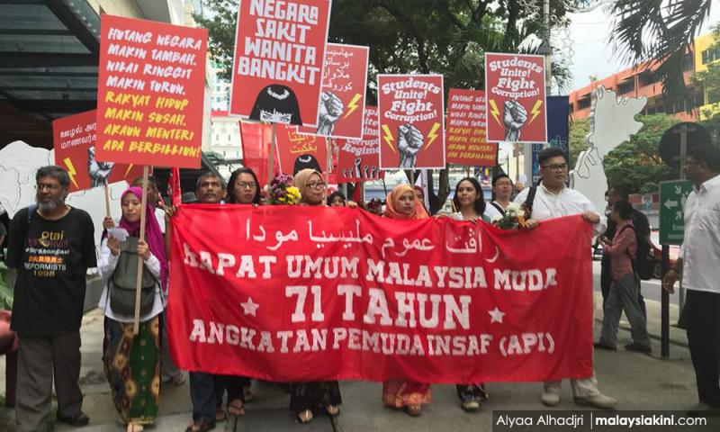 'Merdeka! Dengan Darah!': Fiery youths mark 71st API anniversary
