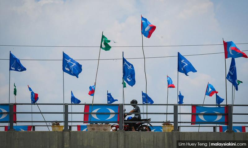Dakwaan ahli MCA pasang bendera PKR fitnah - MCA Segamat