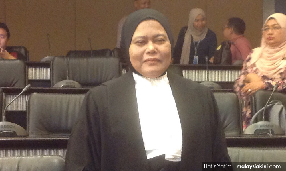 Judge Recuses Self In Hearing Anwar s Bid To Strike Out Suit On Pardon
