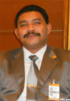 PKR: Papagomo, Wan Muhammad orang sama