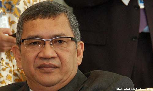 Gani tightlipped if removal linked to task force