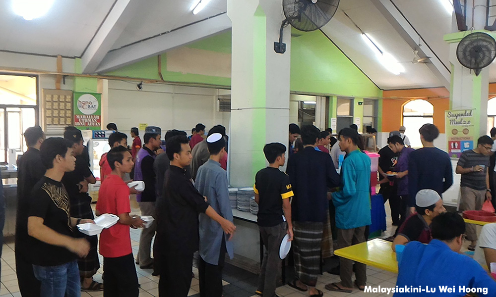 Help ‘starving’ students, minister tells public varsities