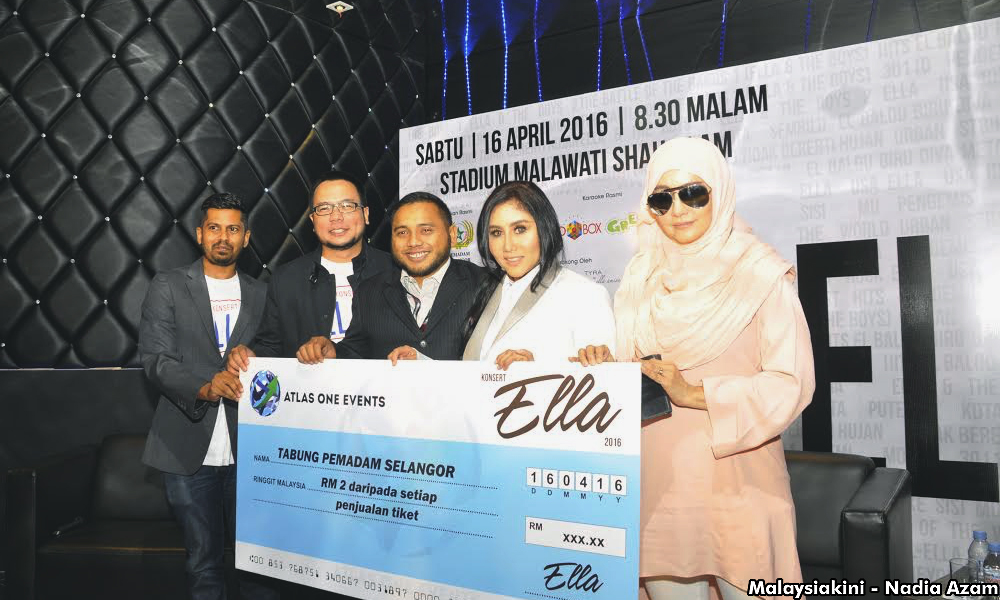 Ella, suami jadi Dua Insan Bercinta di atas pentas?