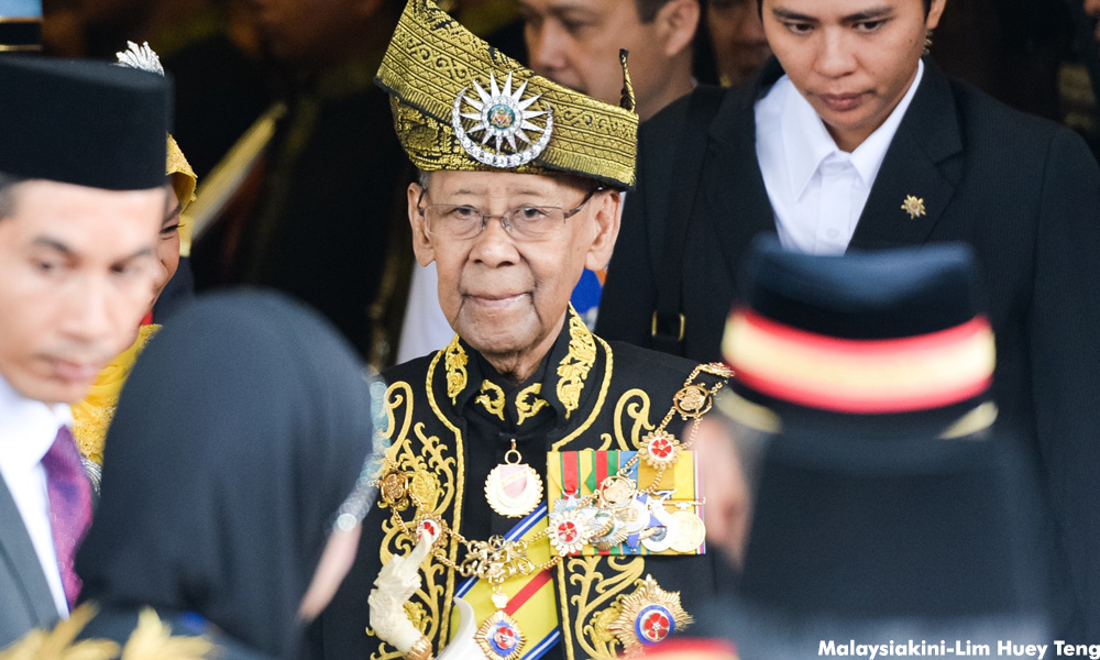 Isu gabenor: Satu nama sahaja - Istana Negara